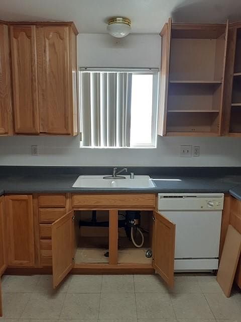 16488 Adelanto Rd APT 1, Adelanto, CA 92301 | Zillow
