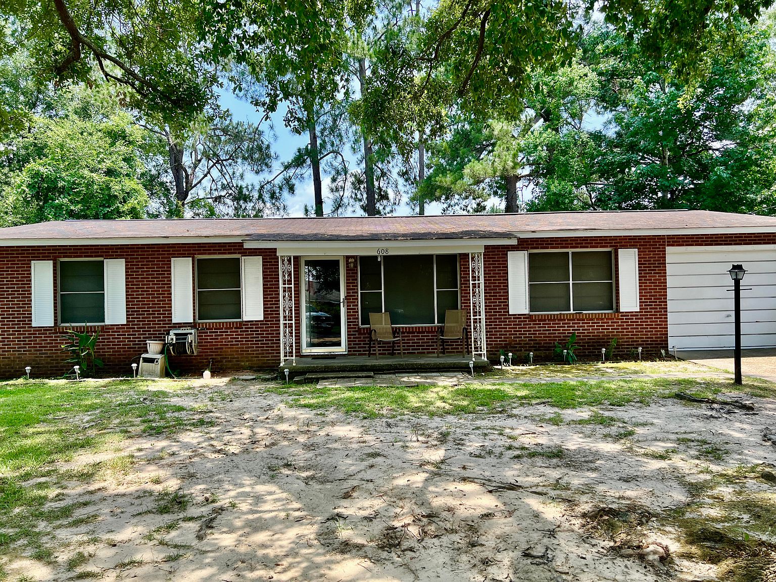 608 Hillendale Dr, Hattiesburg, MS 39402 | Zillow