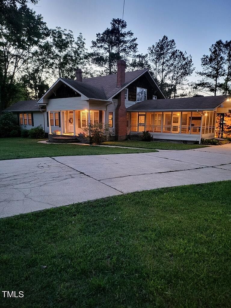 1521 Cross Link Rd, Raleigh, NC 27610 | MLS #10041274 | Zillow