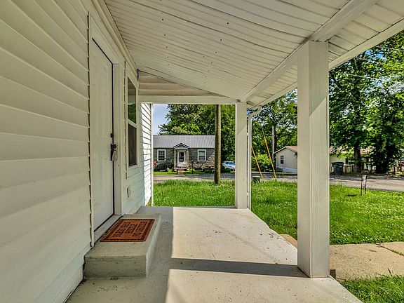 340 N Maple Ave, Gallatin, TN 37066 | MLS #2645810 | Zillow