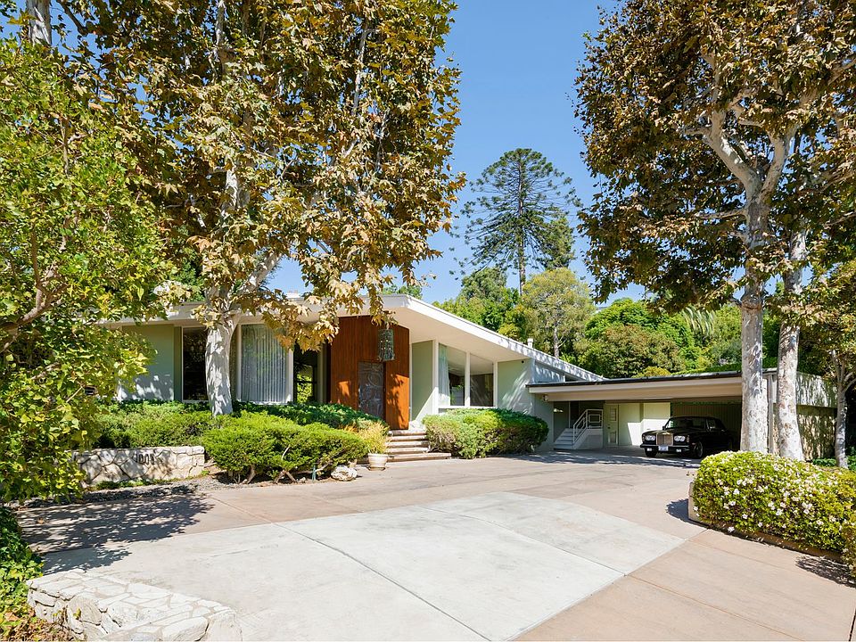 1005 Summit Dr, Beverly Hills, CA 90210 | Zillow