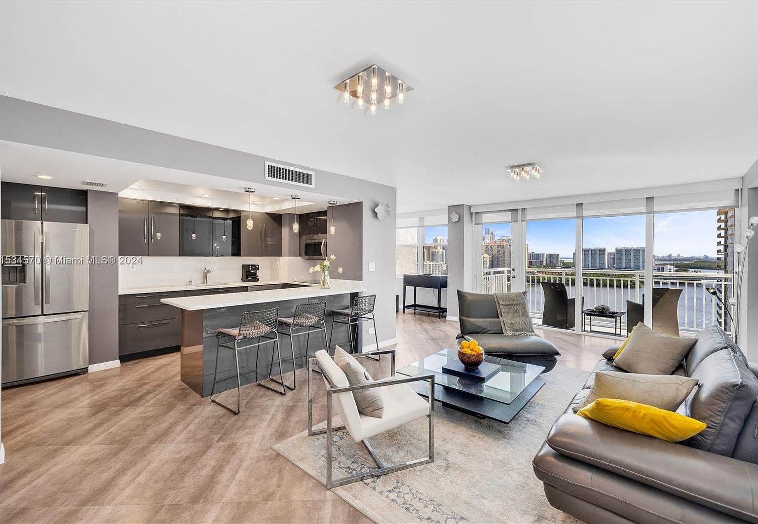 301 174th St APT 1911, Sunny Isles Beach, FL 33160 | MLS #A11534570 ...