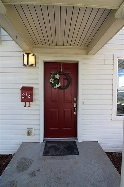 212 Pleasant Ridge Rd, Mc Kees Rocks, PA 15136 | Zillow