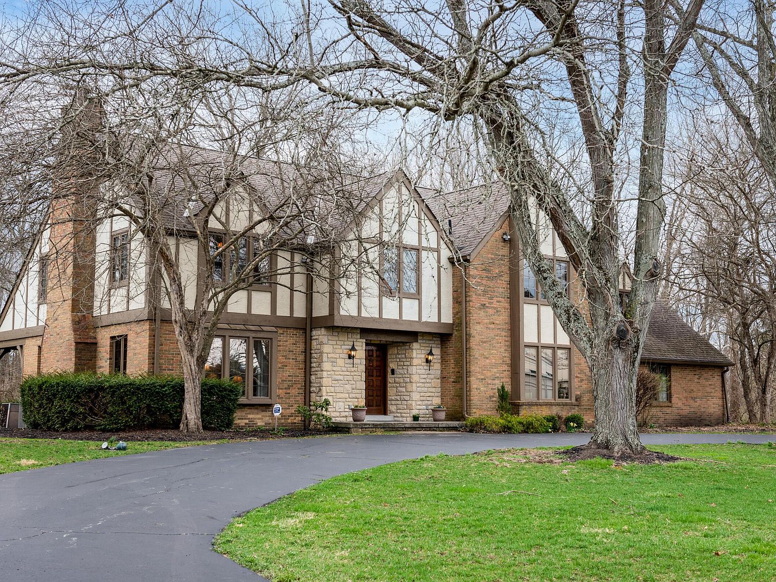 1000 Retreat Ln, Powell, OH 43065 | Zillow
