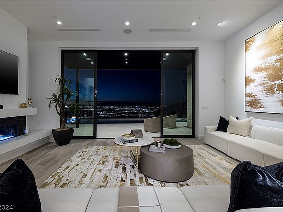 607 Overlook Rim Dr, Henderson, NV 89012 | Zillow