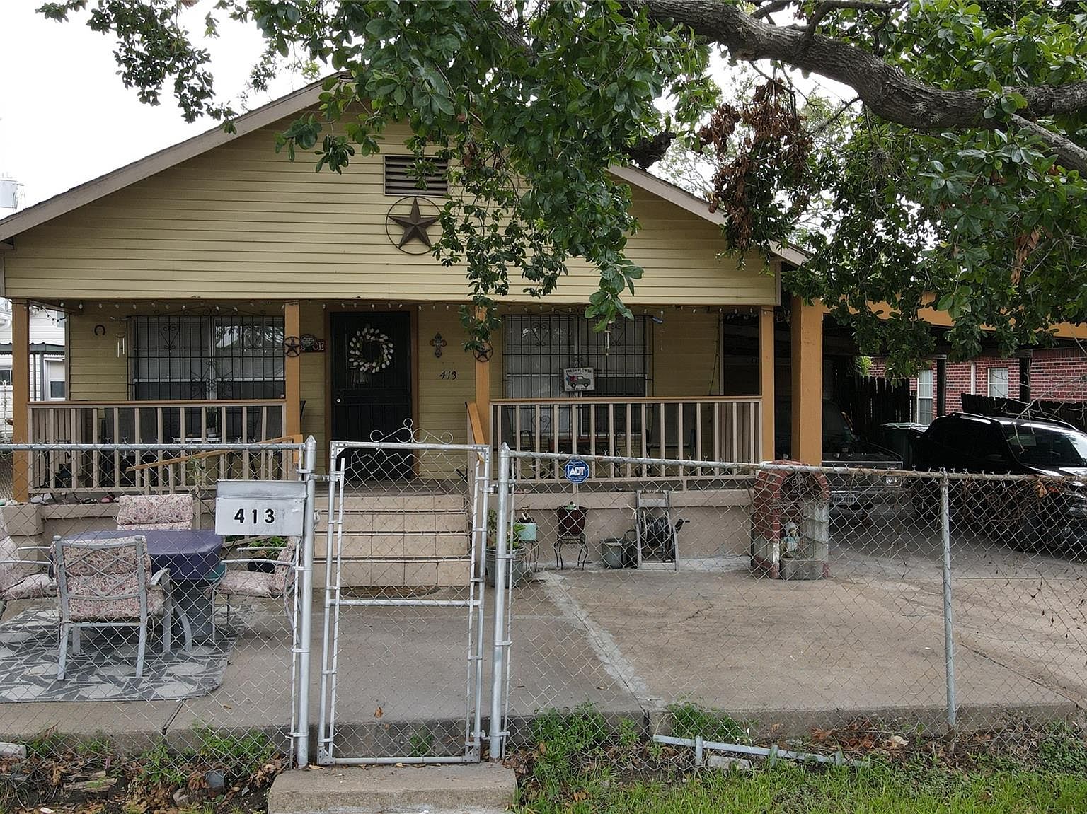413 S 72nd St, Houston, TX 77011 | MLS #96433722 | Zillow