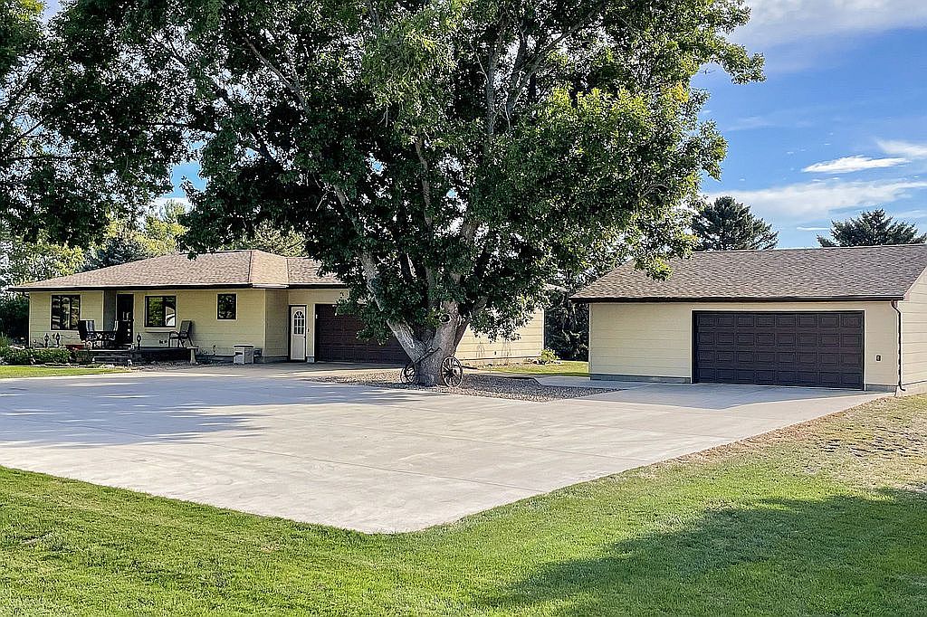 400 N Colton Rd, Hartford, SD 57033 | Zillow