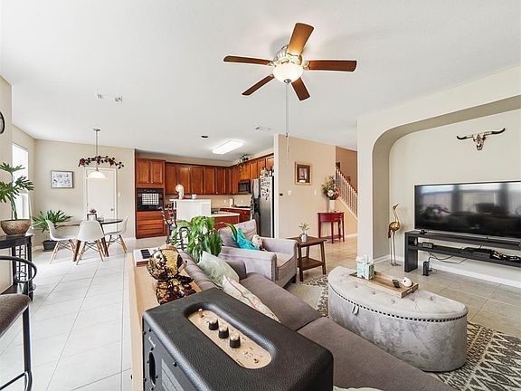 2806 Crestbrook Bend Ln, Katy, TX 77449 | Zillow