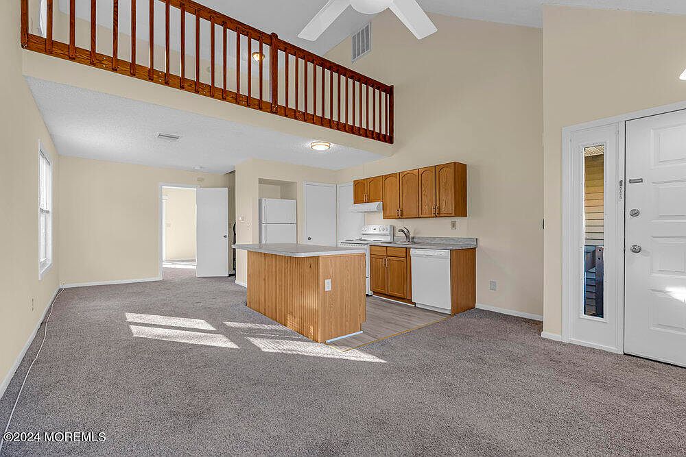 290 N Main St #B7, Waretown, NJ 08758 | Zillow