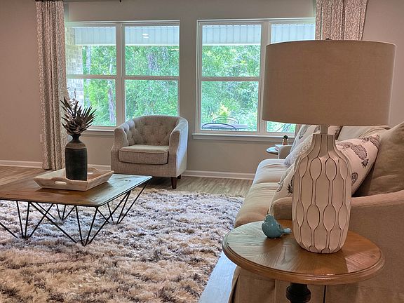 1072 Enclave Cir, Long Beach, MS 39560 | Zillow