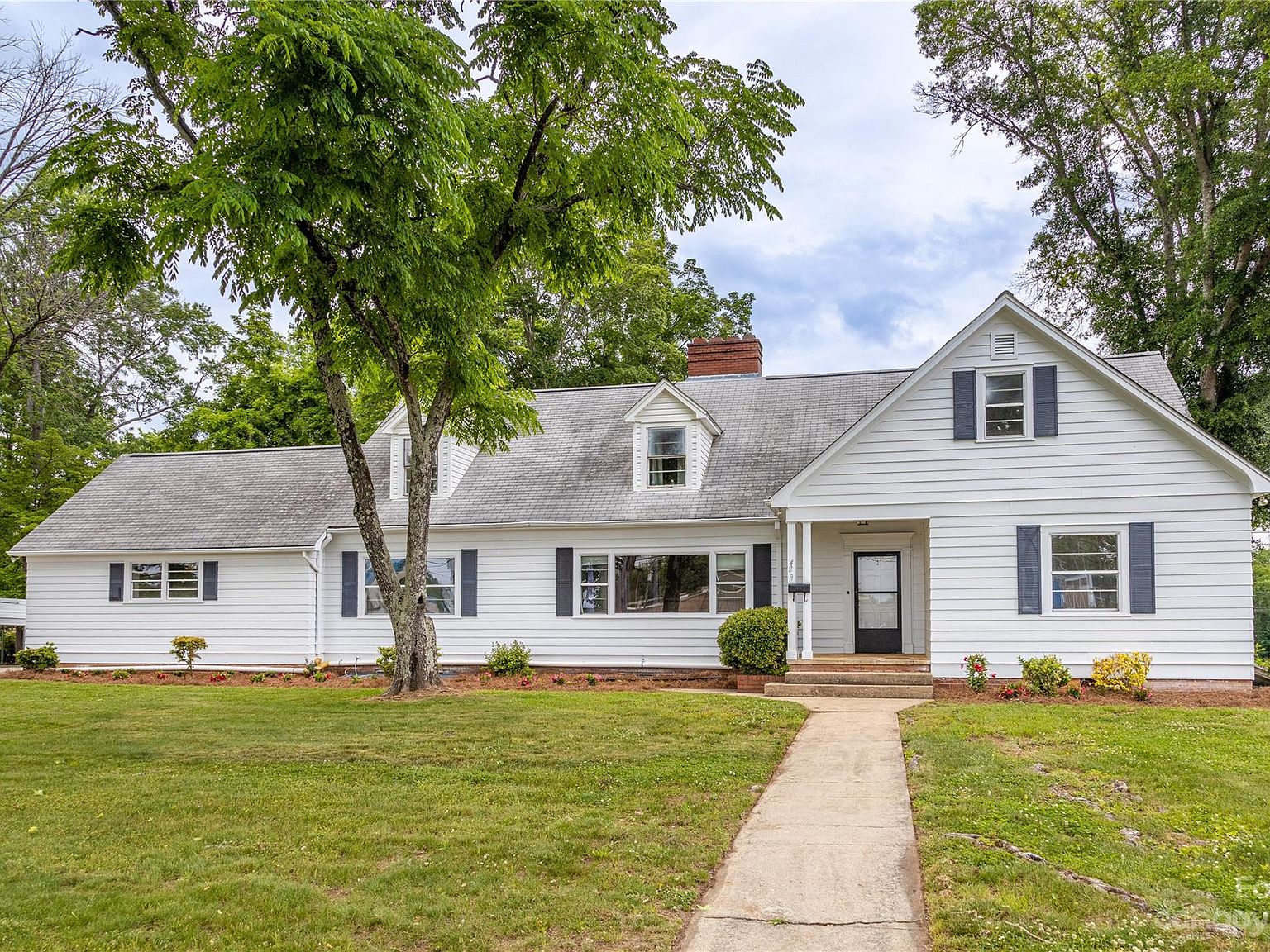 495 Main St, Hudson, NC 28638 | MLS #4039631 | Zillow