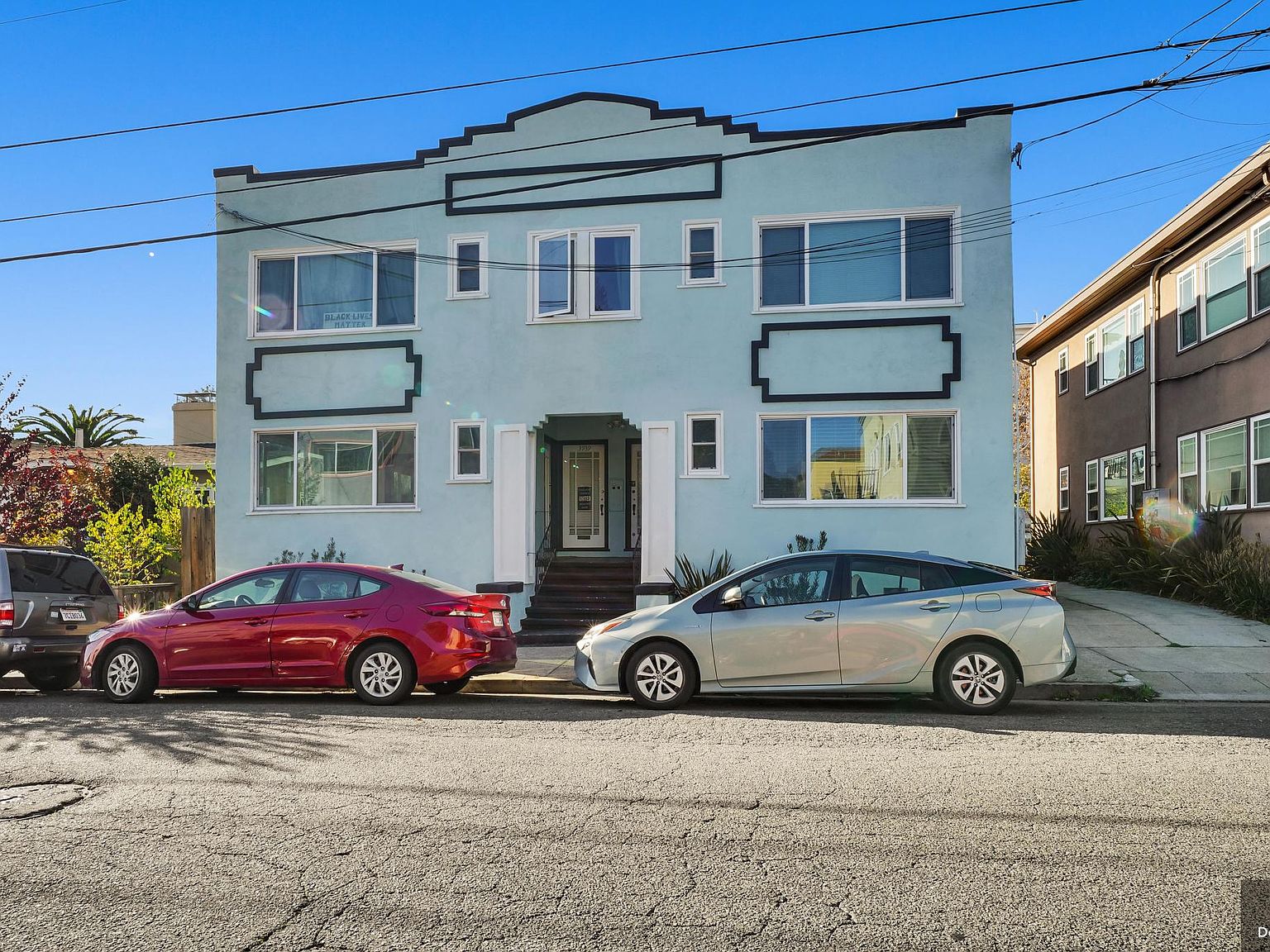 3937 Ruby St, Oakland, CA 94609 | Zillow