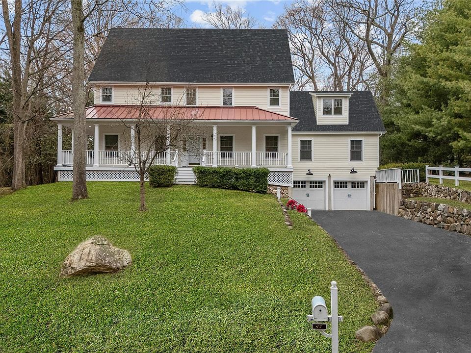 17 Nadworny Lane, Stony Brook, NY 11790 | MLS #979976 | Zillow