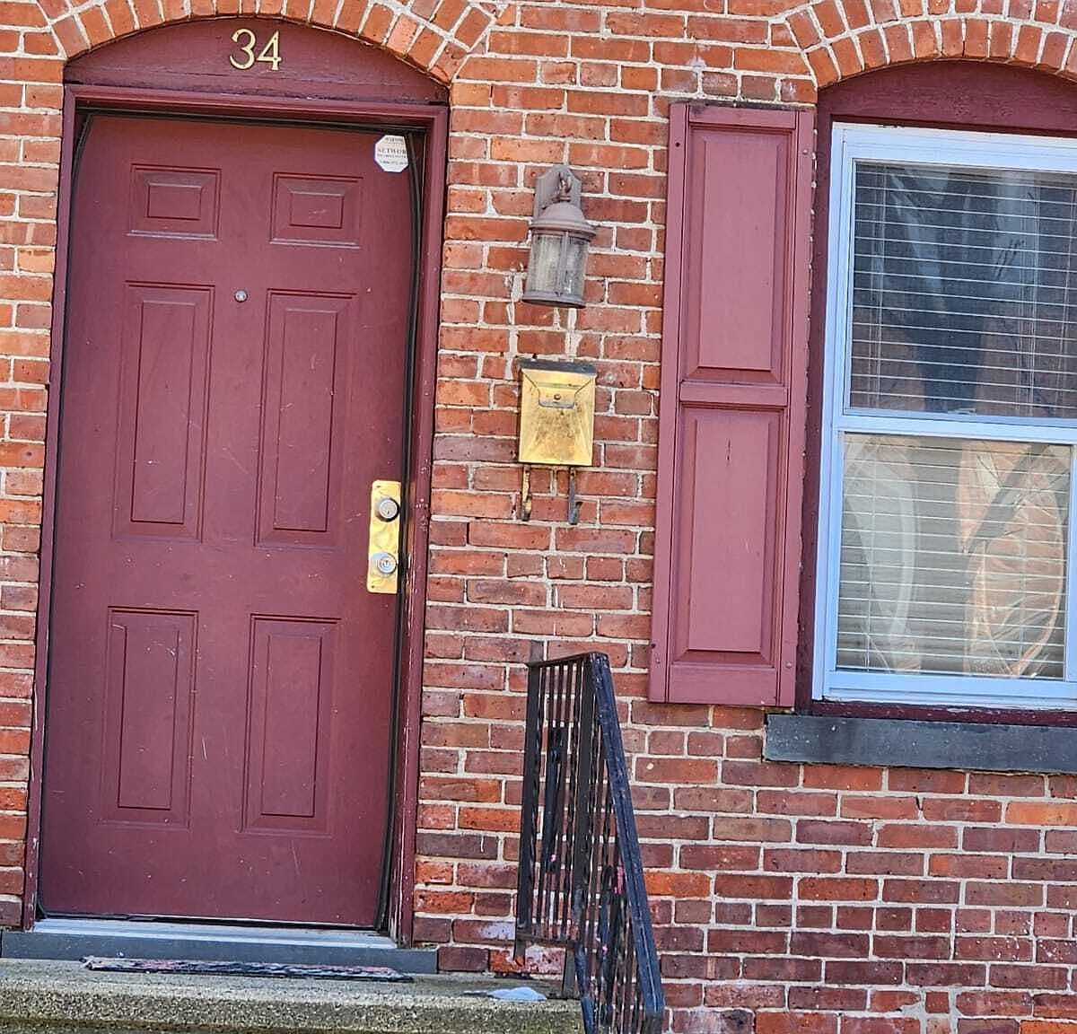 34 Brown Ave, Stamford, CT 06902 | Zillow