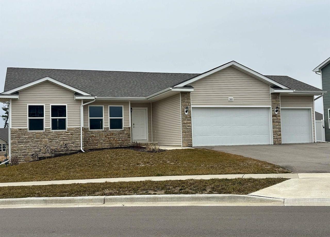 360 Bell View Avenue, Belleville, WI 53508 | Zillow