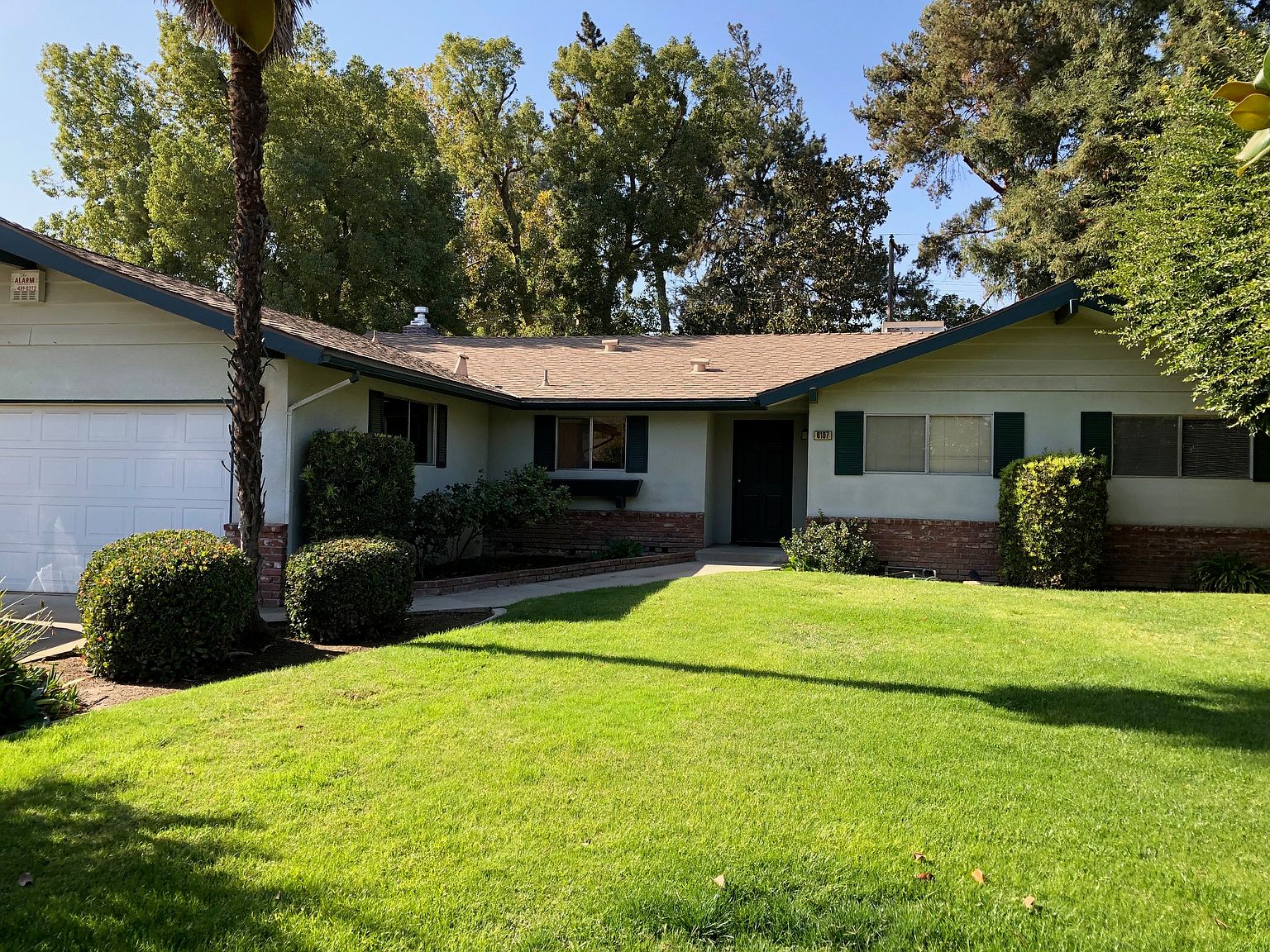 6107 N Colonial Ave, Fresno, CA 93704 | Zillow