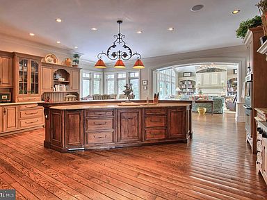6 Sand Pine Ct Mechanicsburg Pa 17050 Zillow