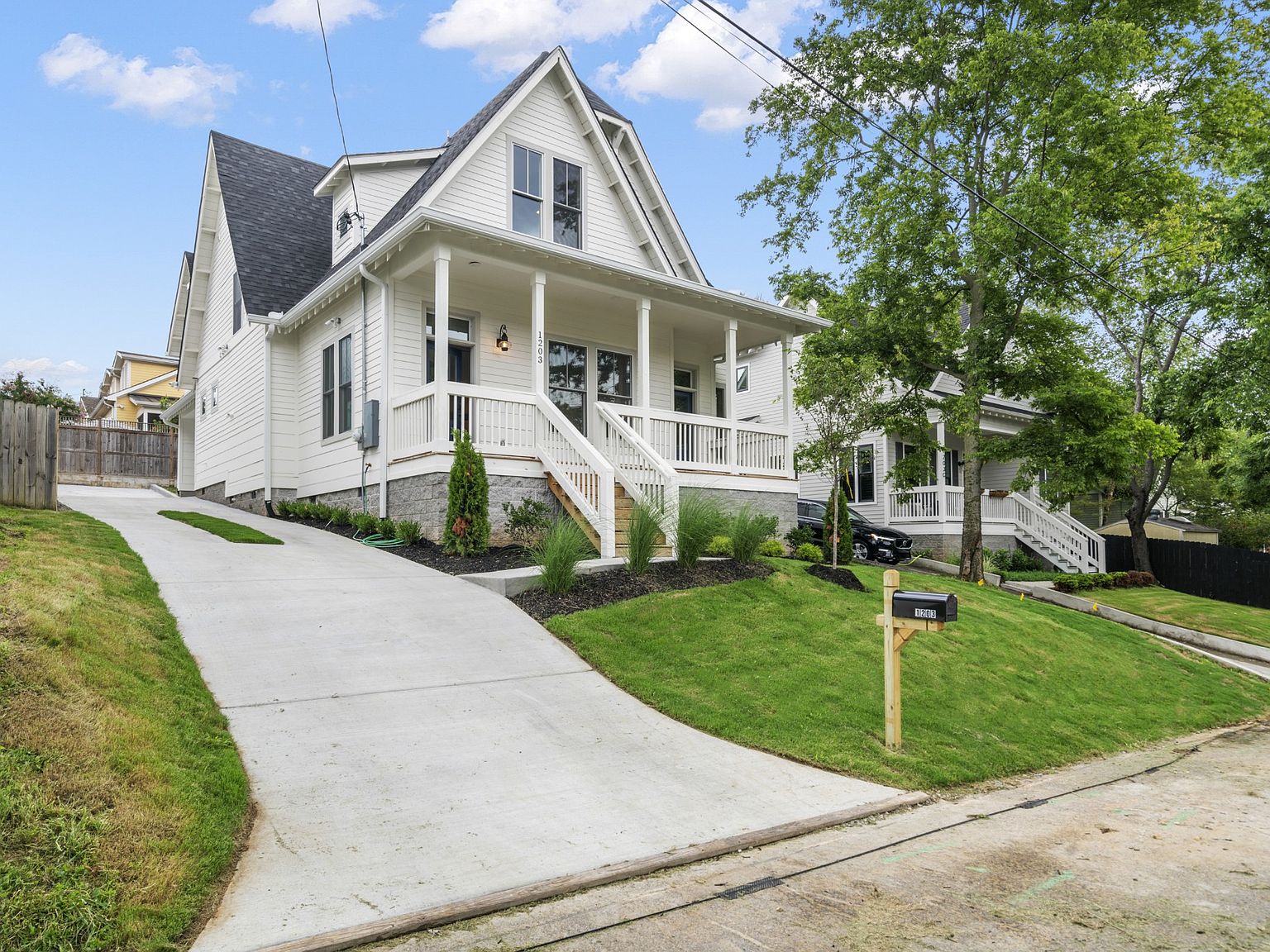 1203 Lillian St, Nashville, TN 37206 | Zillow