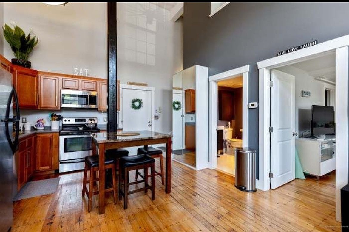 30 Lincoln St, Westbrook, ME 04092 | Zillow