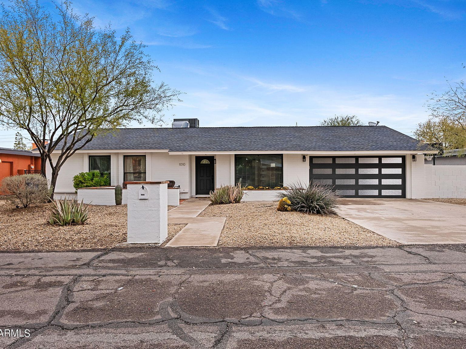 1010 E Village Circle Dr N, Phoenix, AZ 85022 | MLS #6653852 | Zillow