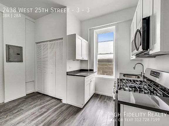 2438 W 25th St #3, Chicago, IL 60608 | Zillow