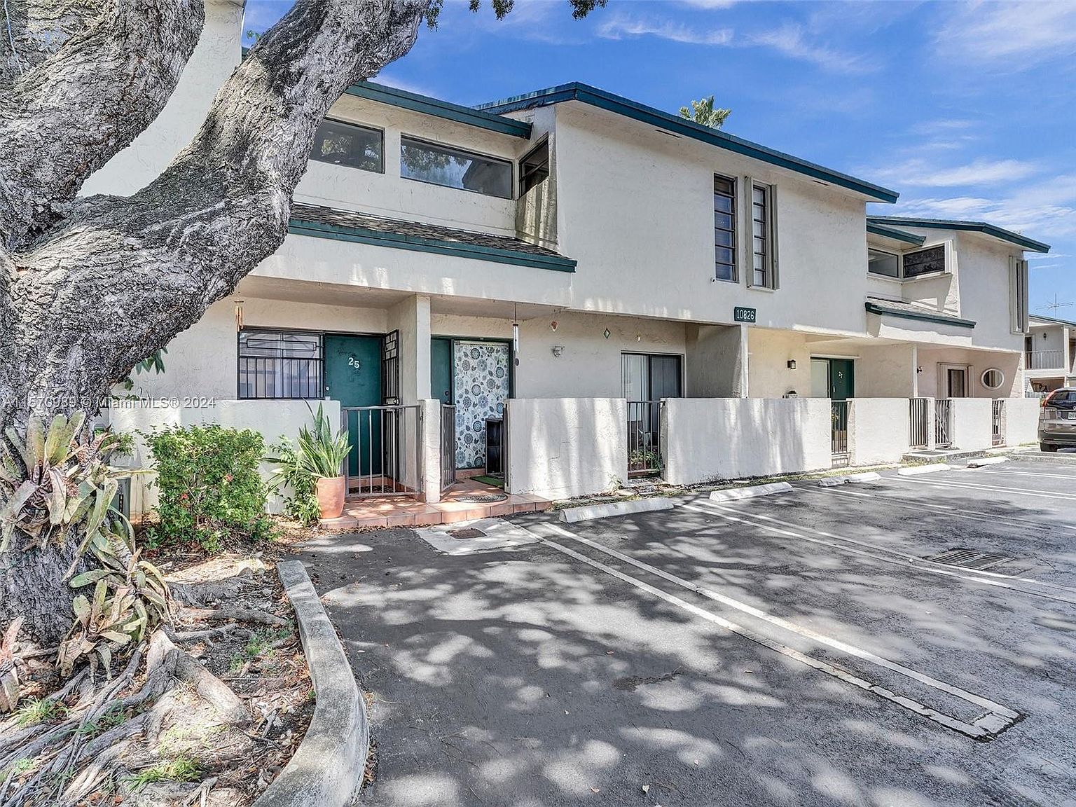 10826 SW 72nd St APT 25, Miami, FL 33173 | Zillow
