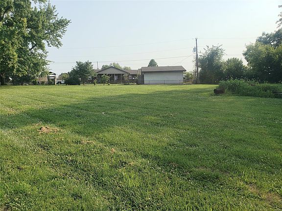 5 Green Oak Ct, O'fallon, MO 63366 | MLS #24044946 | Zillow