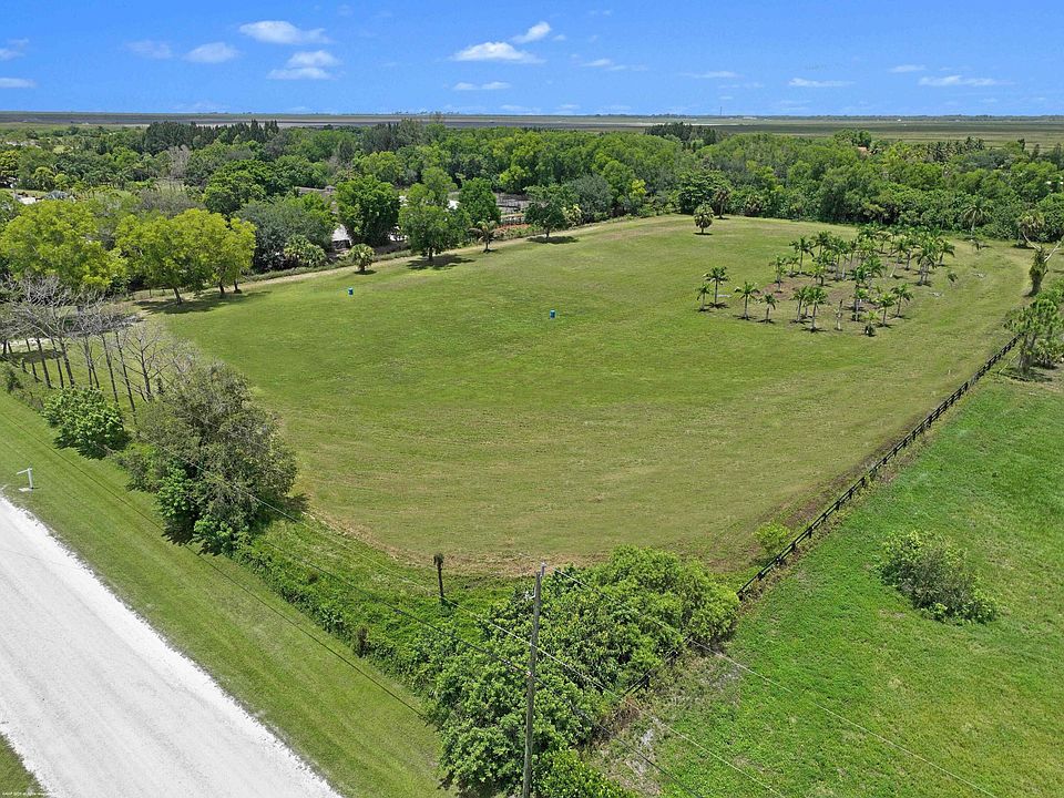 16495 Hollow Tree Lane, Loxahatchee, FL 33470 | MLS #R10988295 | Zillow