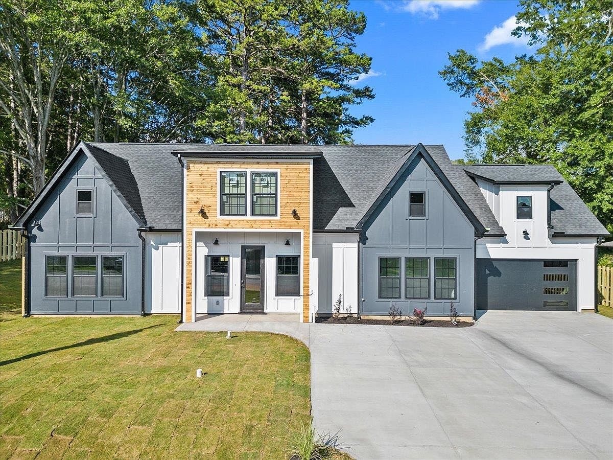 201 Preston St, Easley, SC 29640 | Zillow