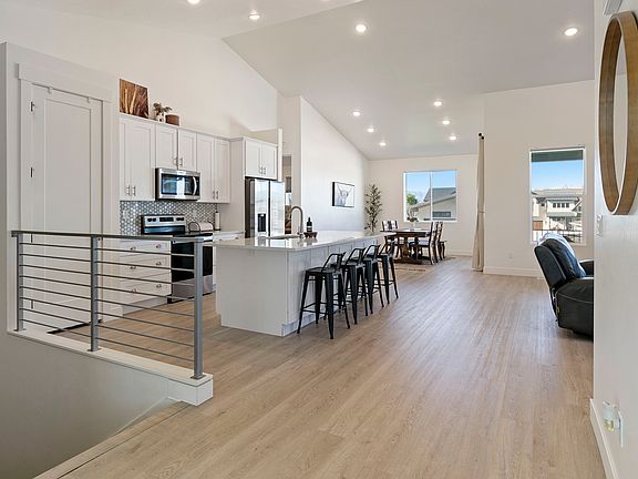 682 E Kings Lndg, Tooele, UT 84074 | MLS #2110421 | Zillow