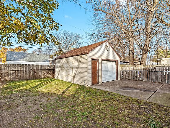 1019 E Hayes Ave, Hazel Park, MI 48030 | Zillow