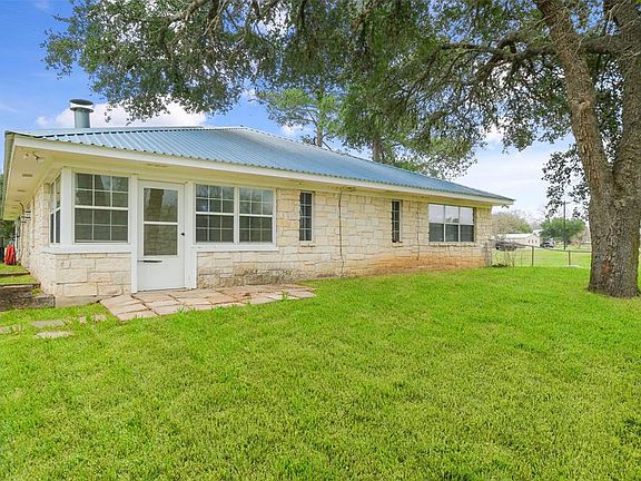 1195 Track Rd, New Ulm, TX 78950 | MLS #7691787 | Zillow