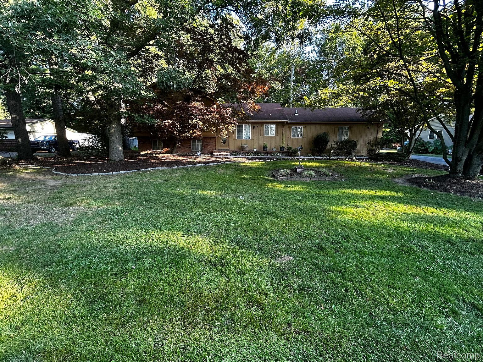 25180 Fredrick St, Southfield, MI 48033 | Zillow