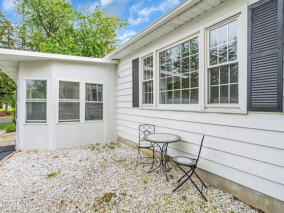 7 Dover Walk #1107, Toms River, NJ 08753 | MLS #22615272 | Zillow