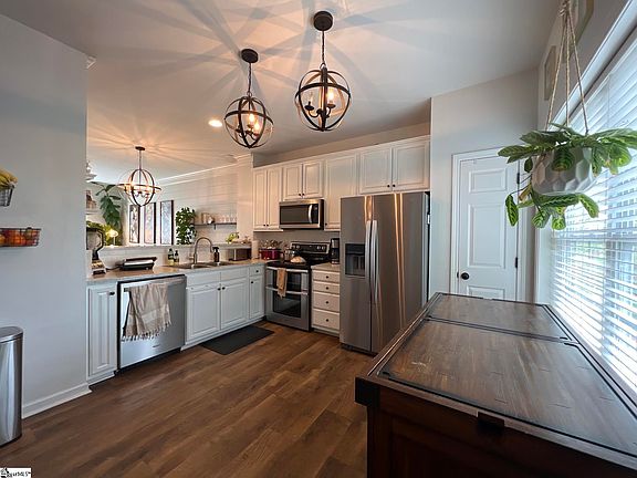 702 Calle Pl, Greenville, SC 29607 | MLS #1509150 | Zillow