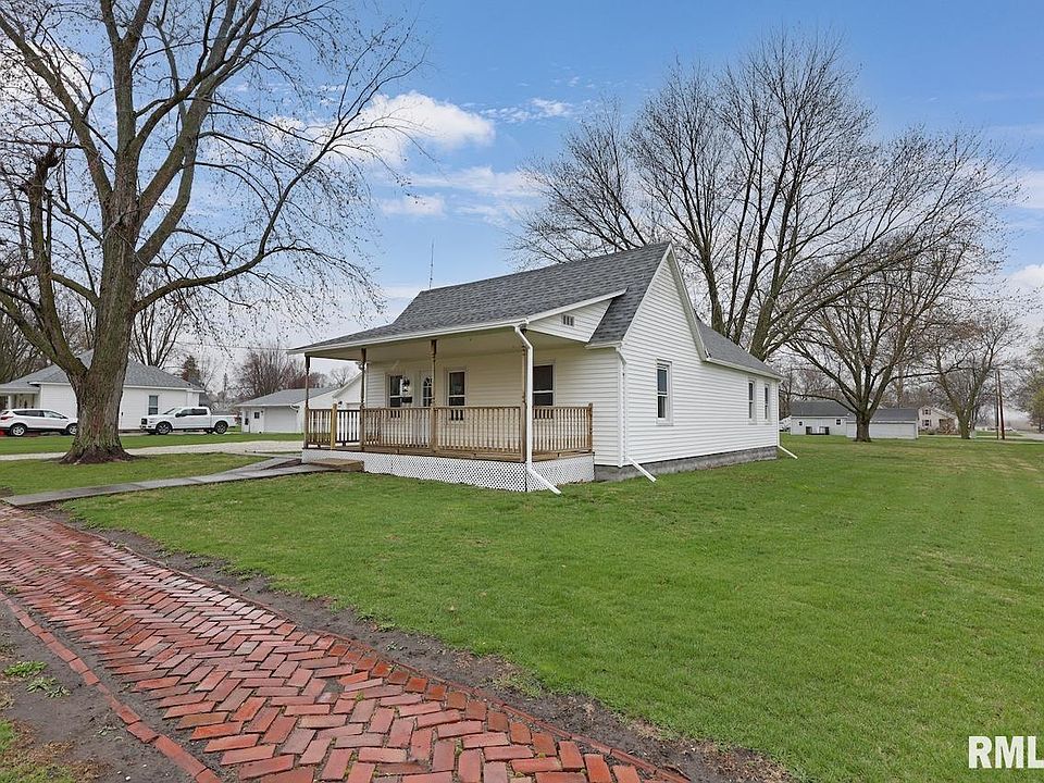 215 N Union St, Yates City, IL 61572 | Zillow