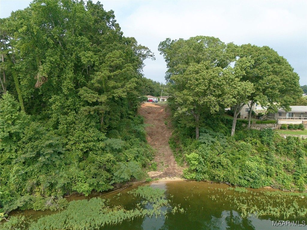 1338 Blackberry Rd, Deatsville, AL 36022 | Zillow