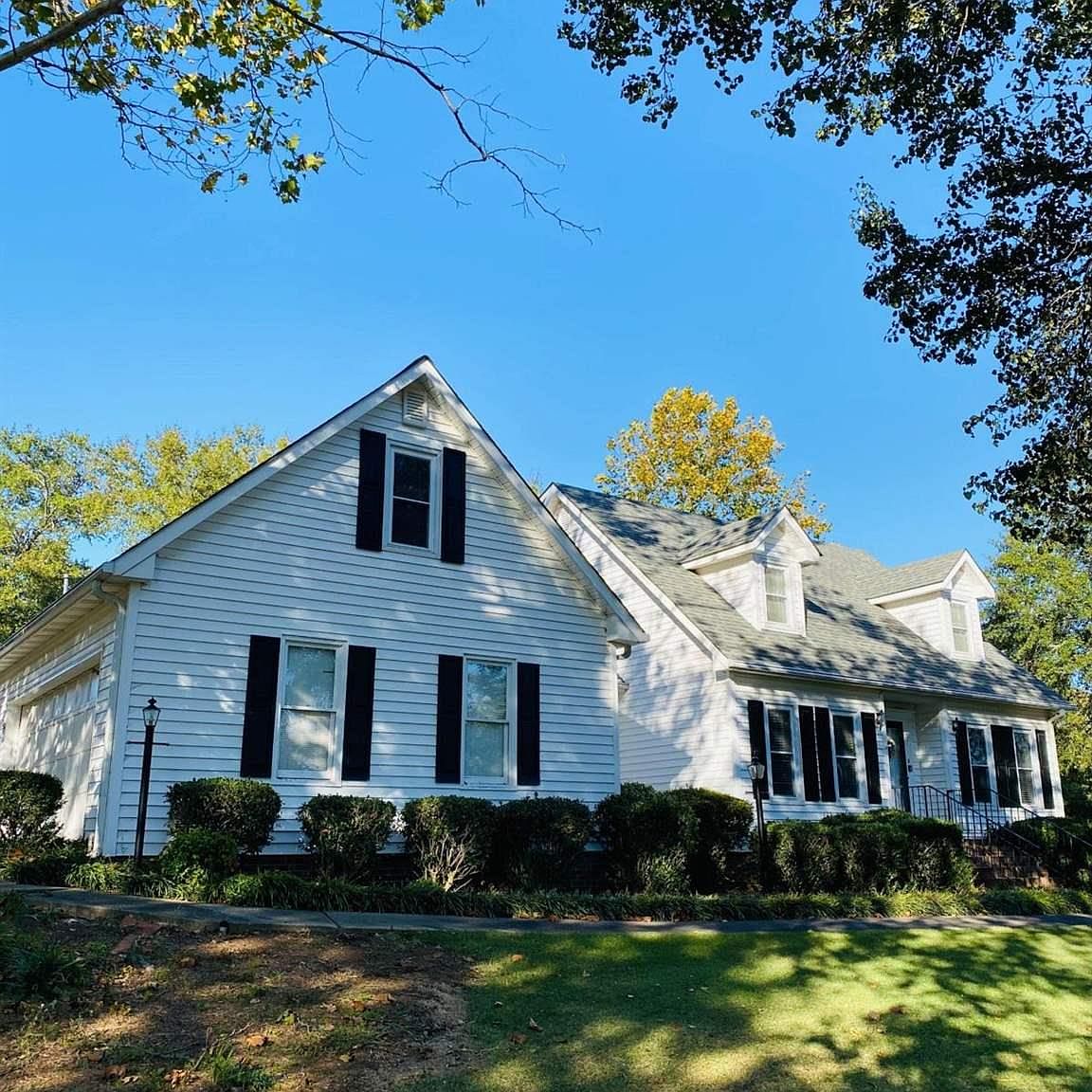 17 Hill St, Cartersville, GA 30120 | Zillow