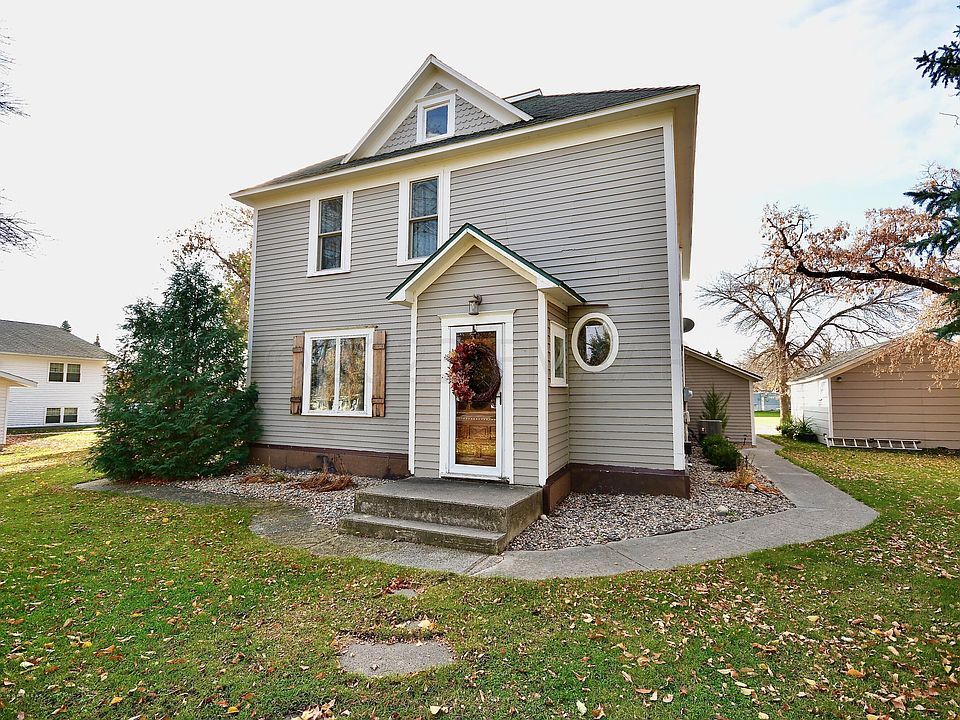 506 Steele Ave, Hope, ND 58046 | Zillow