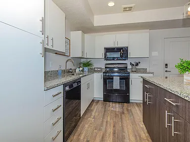 Seasons at Southpoint - 14747 S Draper Pointe Way Draper UT | Zillow