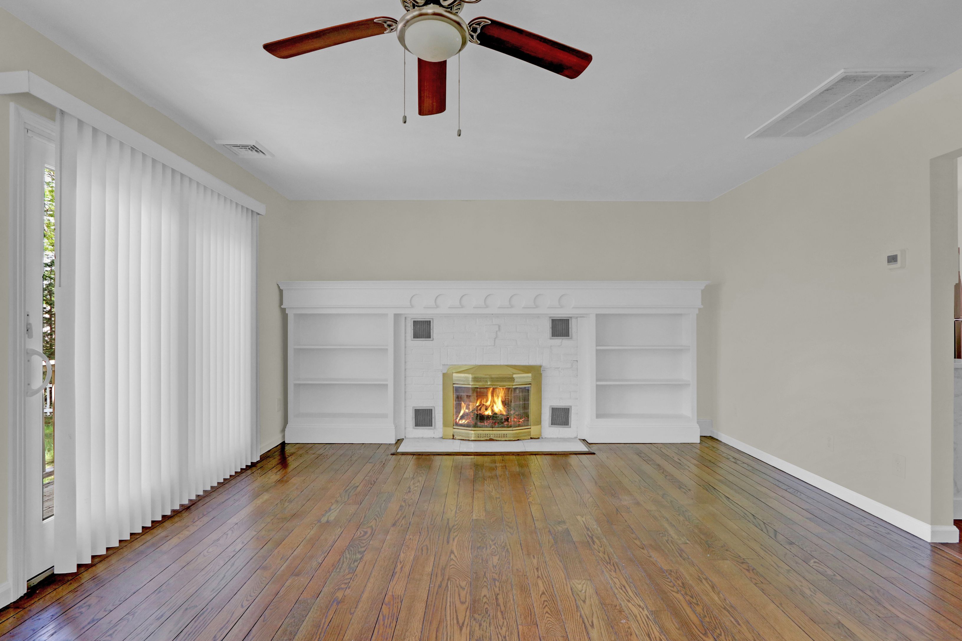 299 South River Rd, Calverton, NY 11933 | Out East