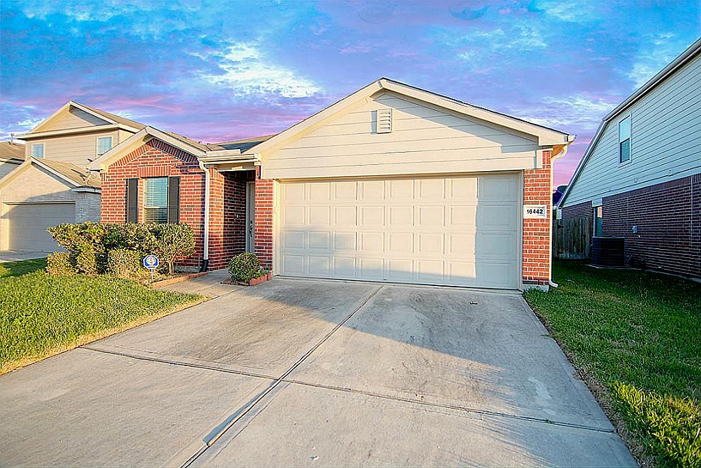 16442 Misty Paloma Dr, Houston, TX 77049 | Zillow