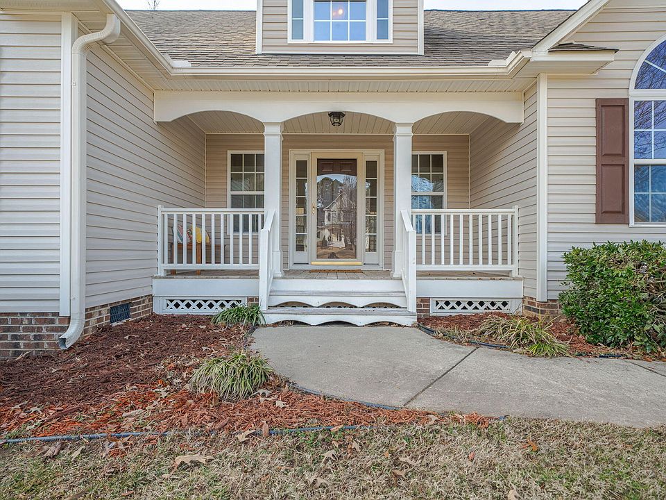 34 Triton Ct, Clayton, NC 27520 | Zillow