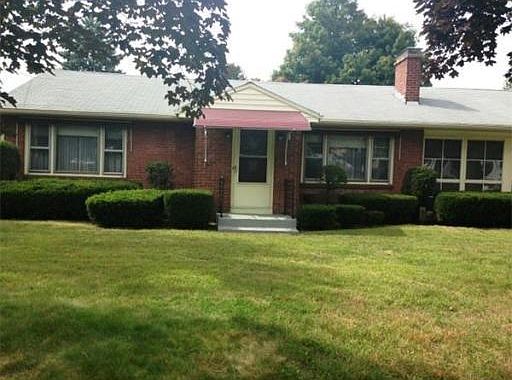 1696 Carew St, Springfield, MA 01104 | Zillow