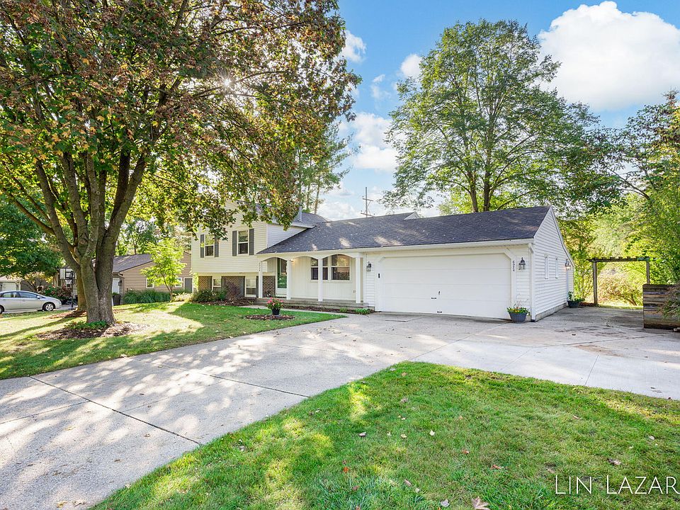 6924 Rix St SE, Ada, MI 49301 | Zillow