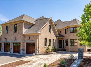 26 Sky View Dr, Avon, CT 06001 | Zillow