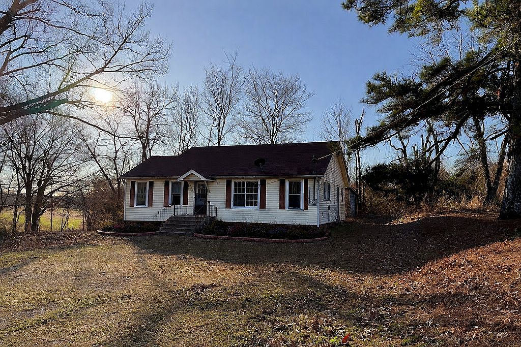 4125 Chestnut Buff Maury City Rd, Friendship, TN 38034 | Zillow