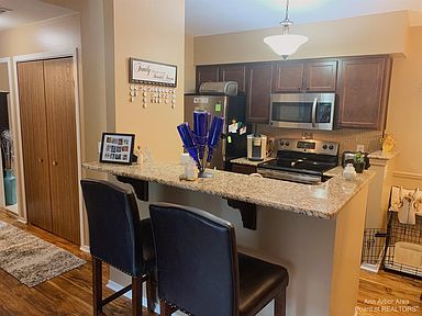 360 Spring Brooke Dr, Brighton, MI 48116 | Zillow