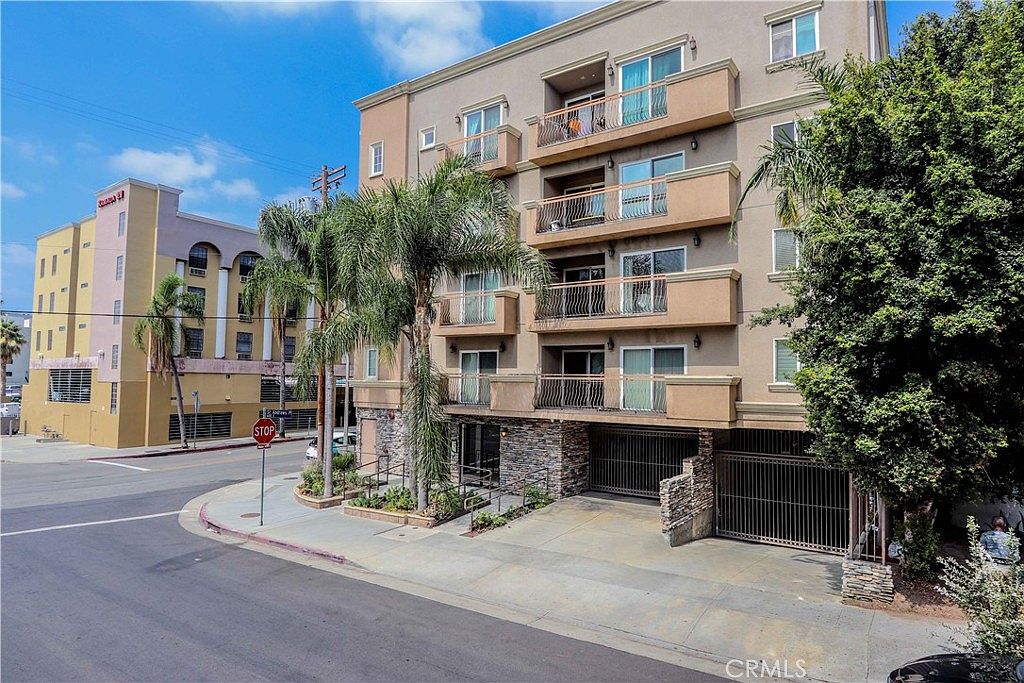 3855 Ingraham St APT 302, Los Angeles, CA 90005 | Zillow