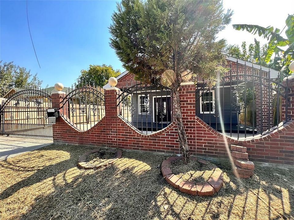 207 Coronado St Houston TX | Zillow